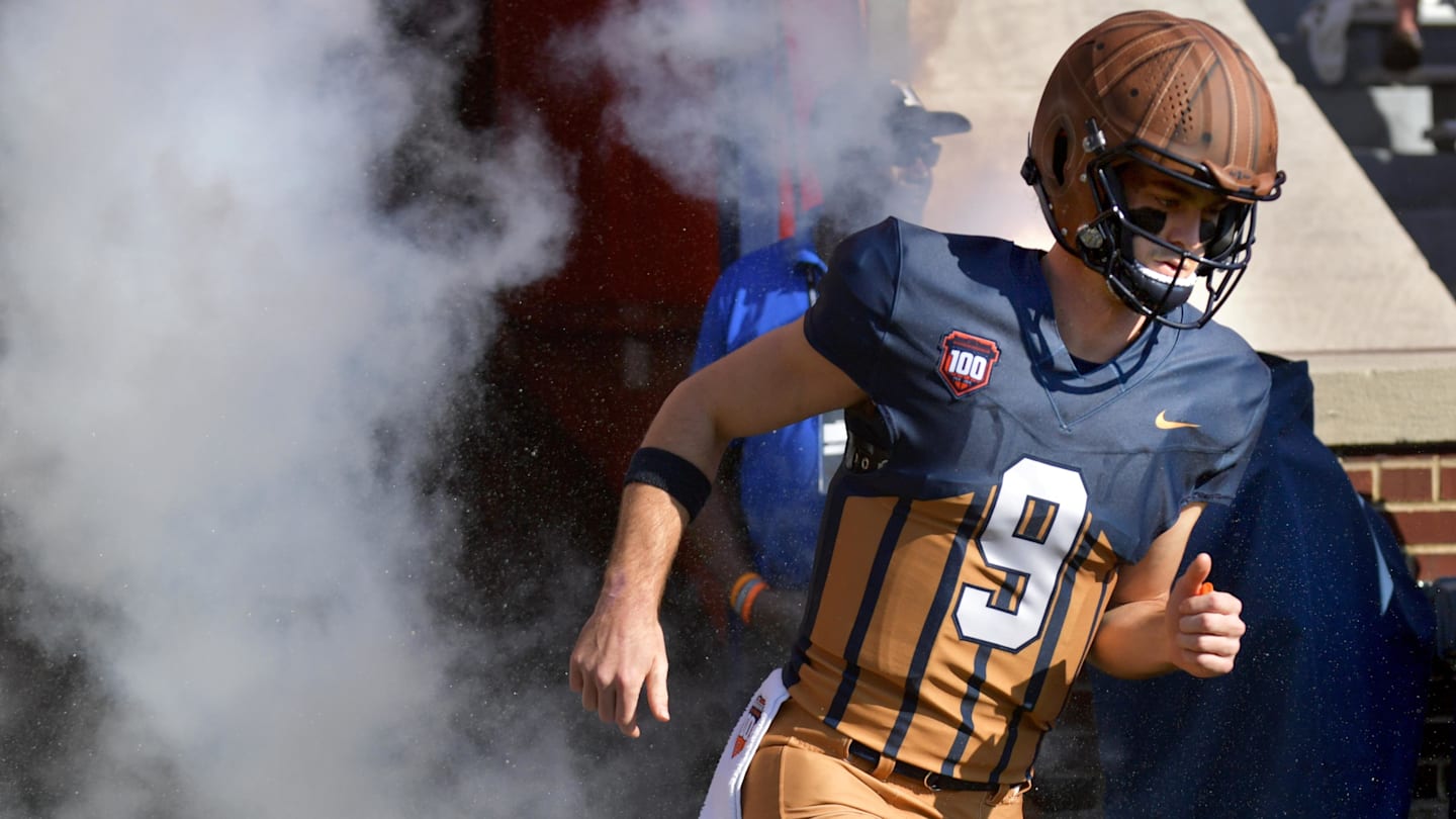 Illinois QB Luke Altmyer Named to Manning Award Watch List