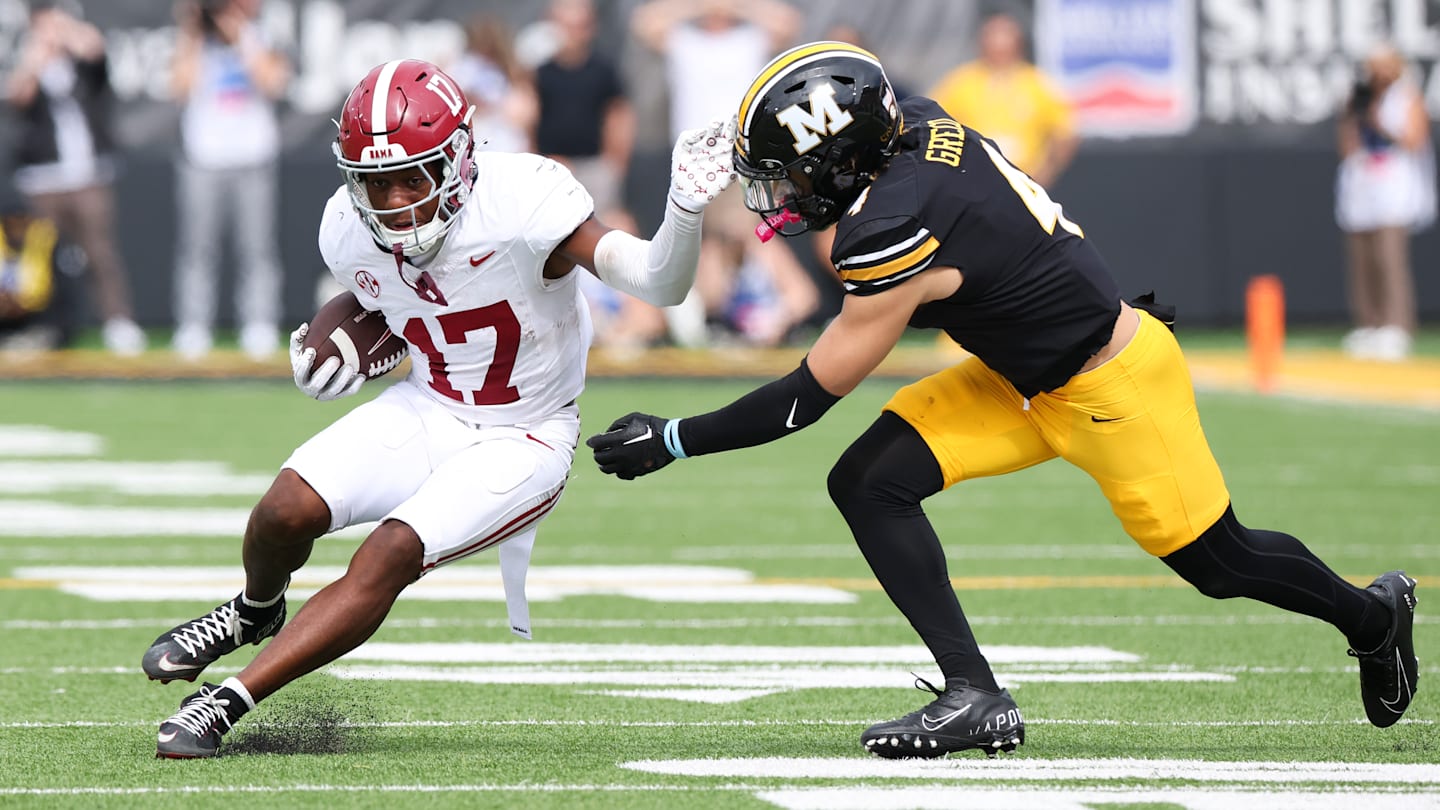 'Keep Swinging': Lotzeir Brooks Comes Up Clutch for Alabama Football Again