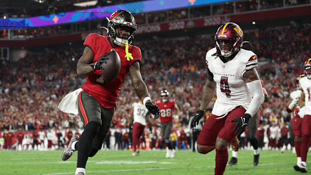 Tampa Bay Buccaneers' Bucky Irving Ranks Among NFL's Elite Running Backs