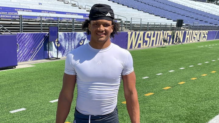 Roebuck Off To Impressive Start as UW Freshman Receiver