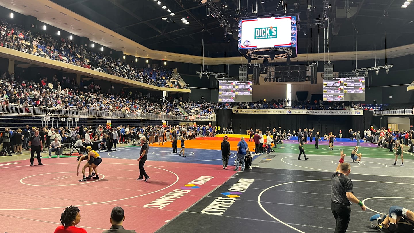 Texas UIL state wrestling championships, Day 1 live updates: scoring ...