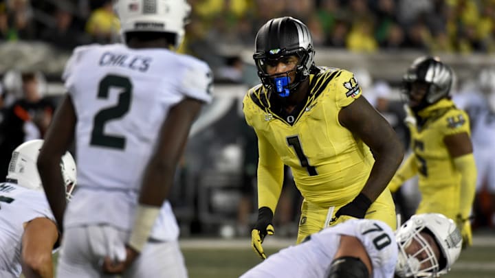 Will Jordan Burch play against Illinois? Injury update on Oregon's ...