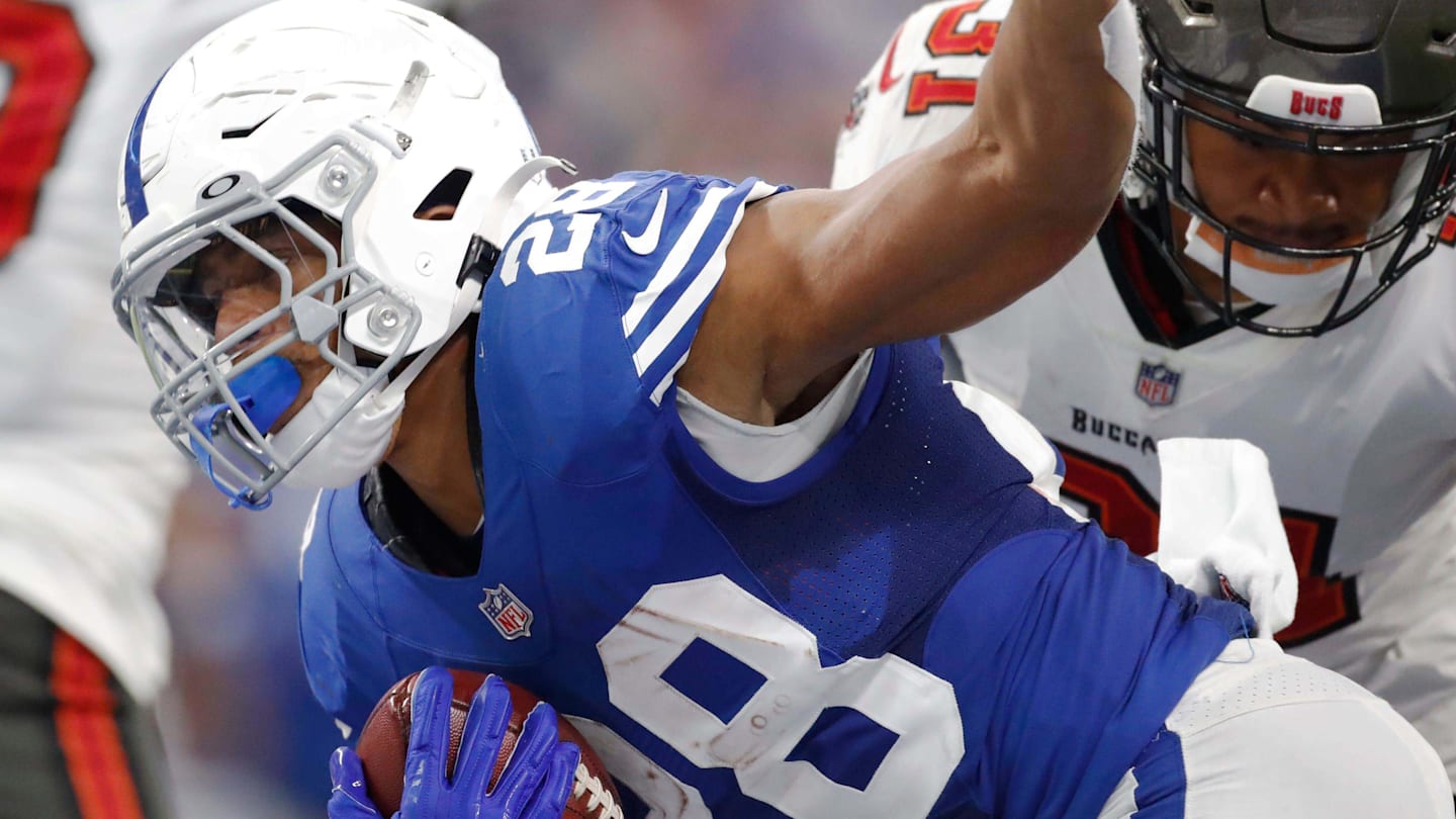 Indianapolis Colts' Trio of Offensive Names Expected to Be Mediocre