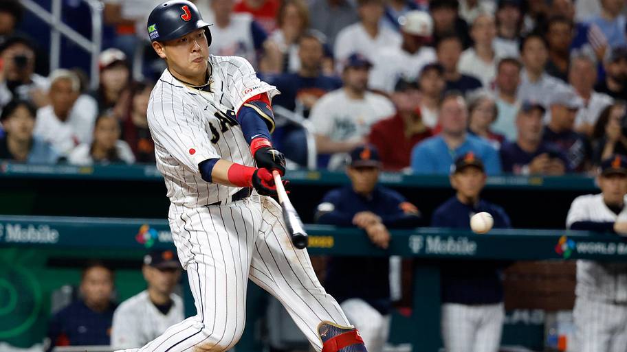 Blue Jays Japanese Star Kazuma Okamoto Makes World Baseball Classic ...
