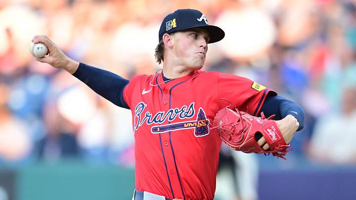Former Gators Starting Pitcher Dominates Again for Atlanta Braves