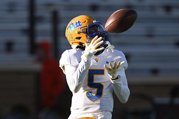 Pitt Panthers Reveal Uniform vs. Florida State