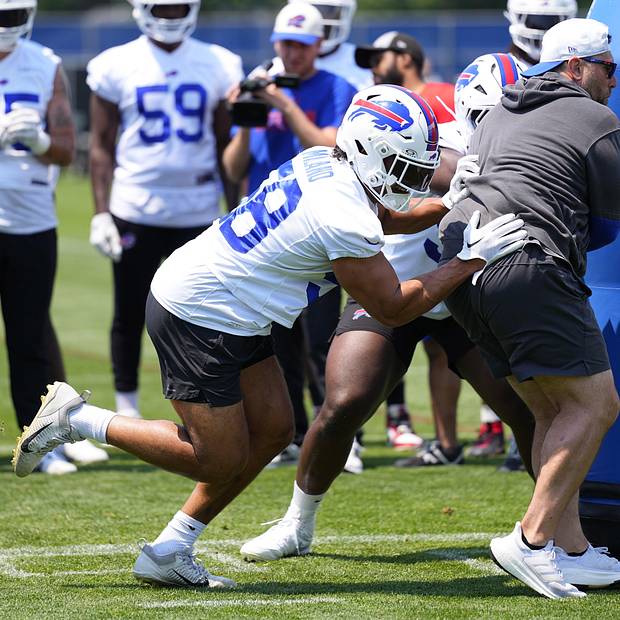 Bills' Sean McDermott provides hope for LB Matt Milano's availability ...
