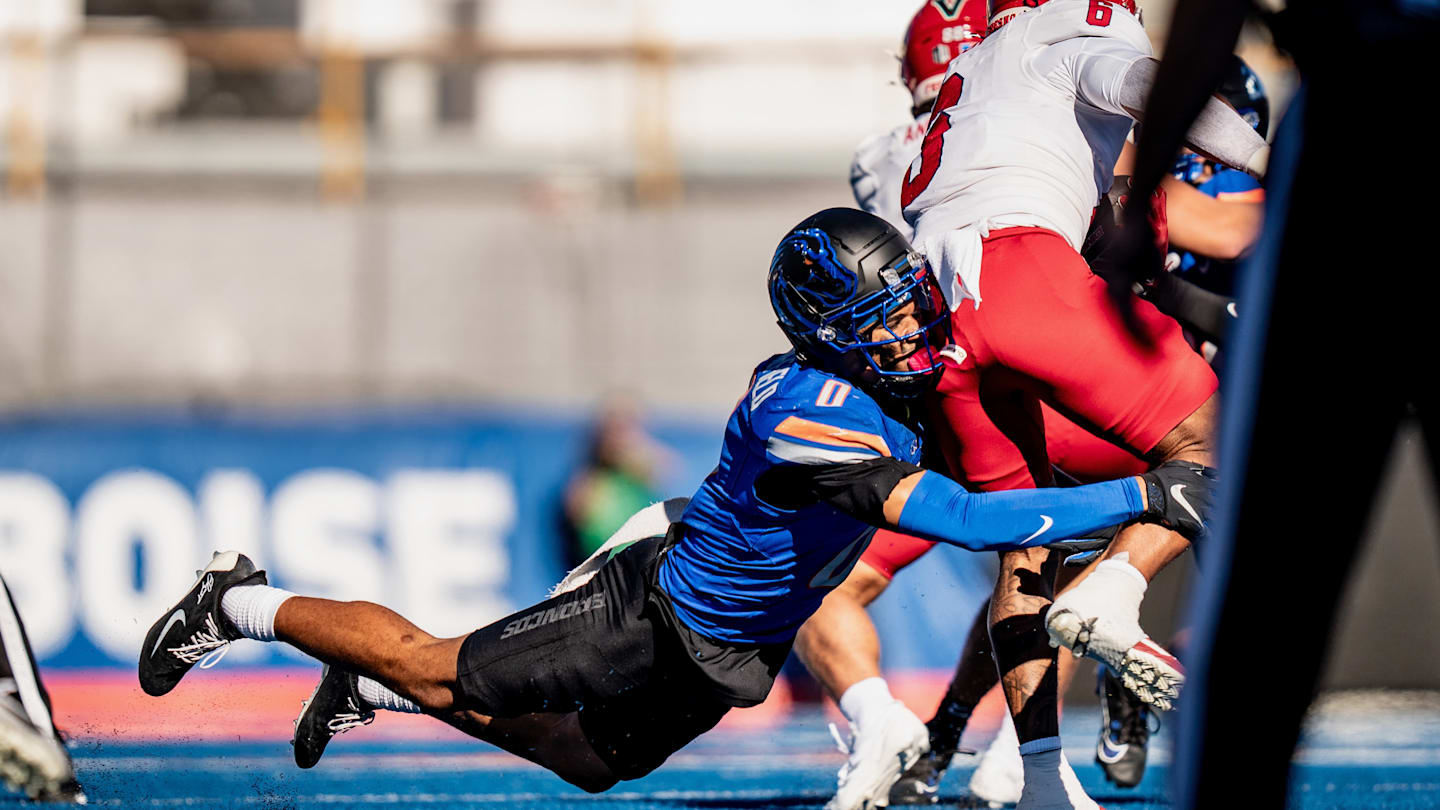 Boise State, UNLV lose support in Week 11 Coaches poll