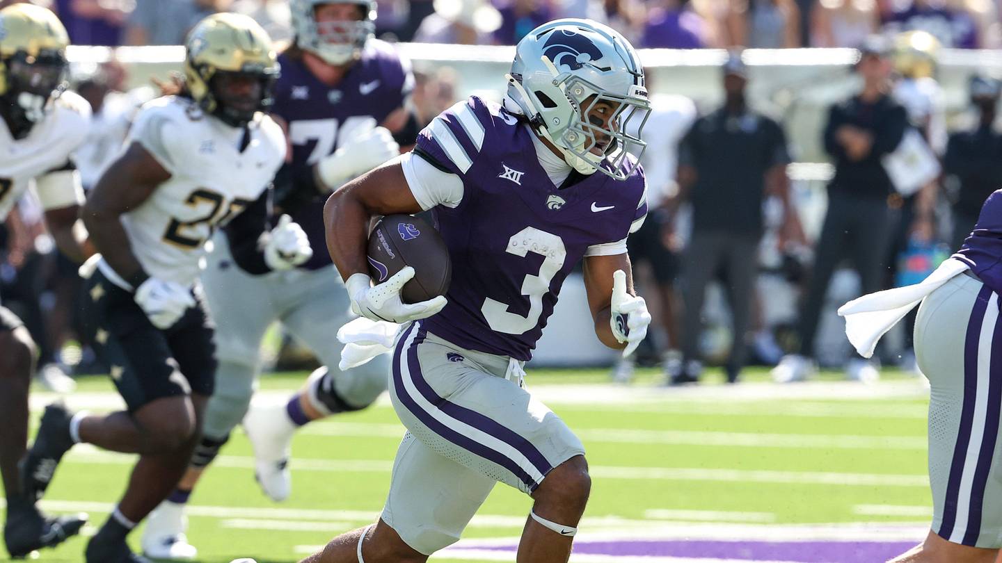 Kansas State Runs Wild on UCF During Dylan Edwards' Return