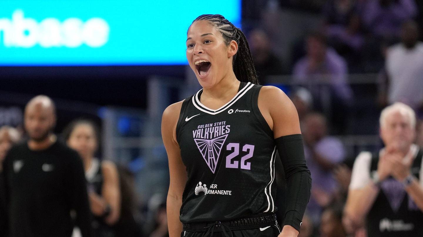 WNBA Fans React to Valkyries' Veronica Burton Winning Major Award