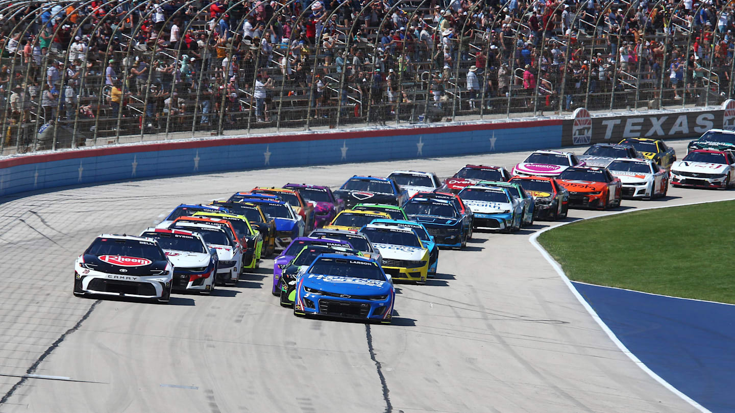 How to Watch the NASCAR Cup Series Wurth 400 at Texas