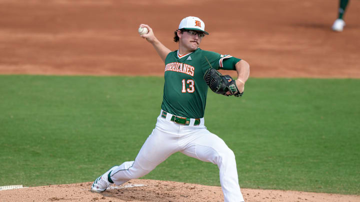 Live College Baseball Updates: Miami at Virginia