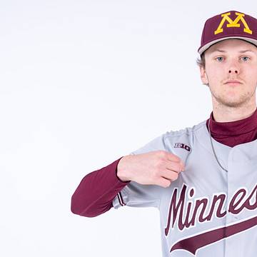 5-star hockey recruit Jacob Kvasnicka commits to Gophers - Sports ...