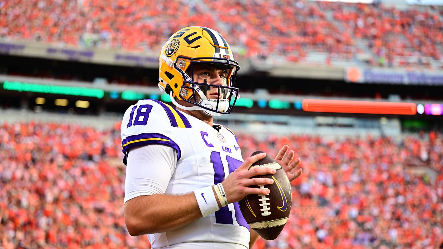 How to Watch and Stream: LSU Football vs. Louisiana Tech Bulldogs in Week 2