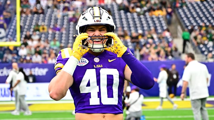 LSU Linebacker Whit Weeks Trending in Right Direction Heading Into ...