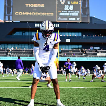 LSU Football Five-Star Freshman Has Brian Kelly's Attention Ahead of ...