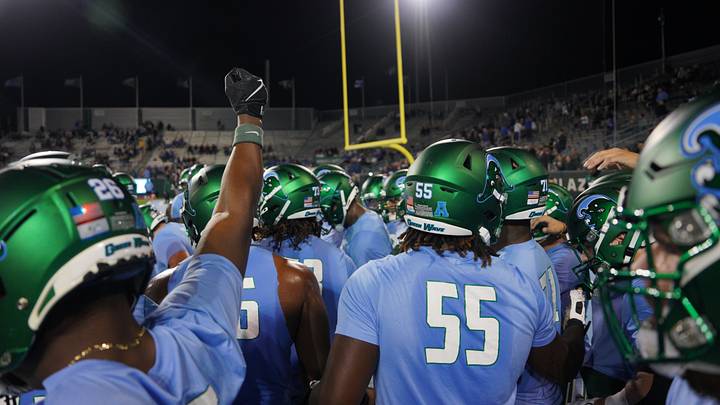 Tulane Green Wave Head to Storied MLB Stadium in Latest Bowl Game ...
