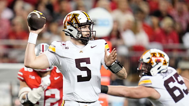 Drake Lindsey has blunt reaction to Gophers' blowout loss against Ohio ...