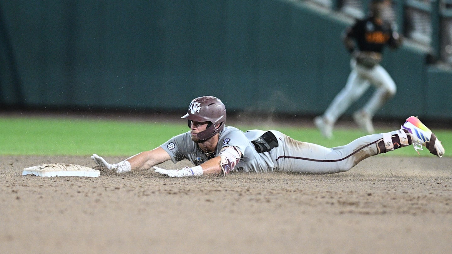 Michael Earley Raves About Texas A&M Aggies True Freshman