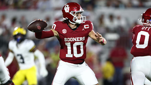 College football rankings: AP top 25 teams moving up, down in Week 3