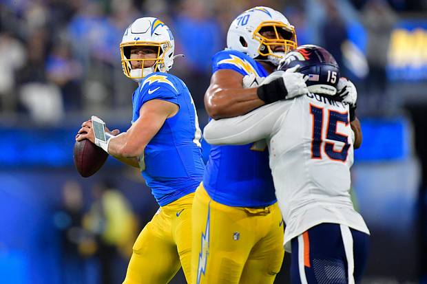Chargers OL Rashawn Slater's guaranteed $92M happened just before ...