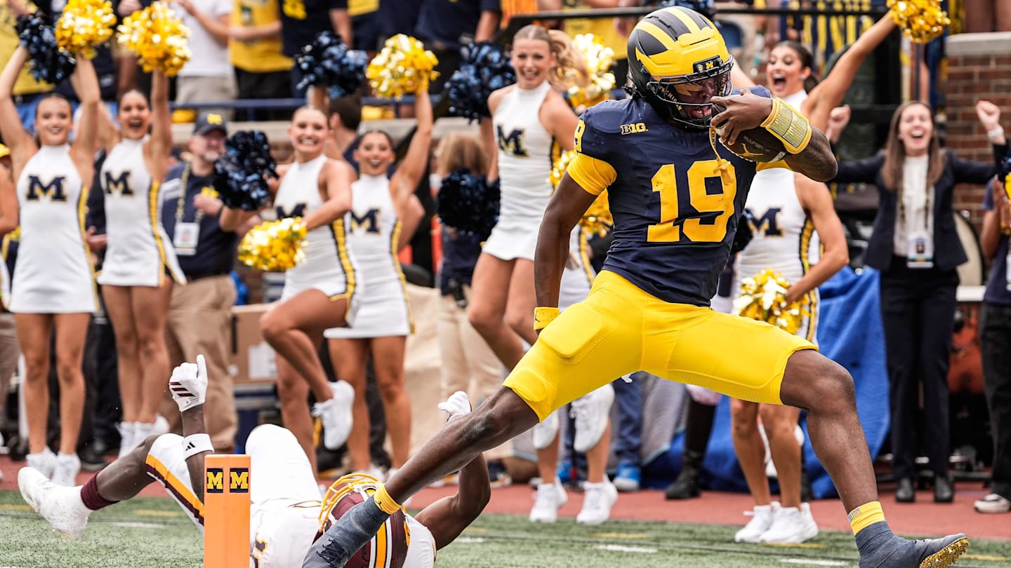 Offensive report card: How Michigan's Bryce Underwood grades through 4 ...