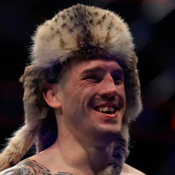 Alex Pereira builds hype for UFC 320 return fight with latest training ...