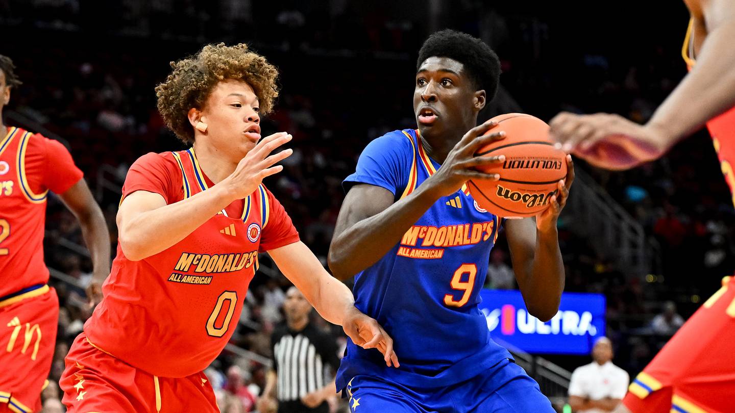 UNC Basketball Has Two Projected One-And-Done First-Rounders