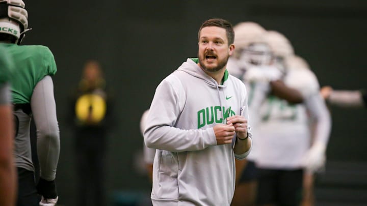 Oregon Ducks’ Isaiah World Reveals Why He Transferred To Oregon, Dan ...