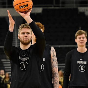 March Madness 2025: Game Announcers, Studio Hosts Revealed for NCAA ...