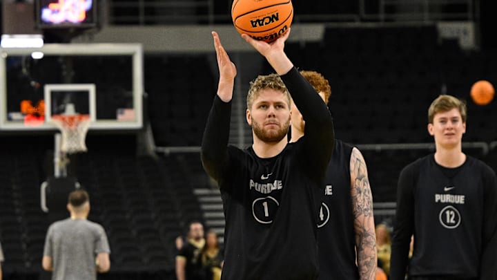 Caleb Furst Recaps Toughest Moment at Purdue, Return to Starting Lineup ...