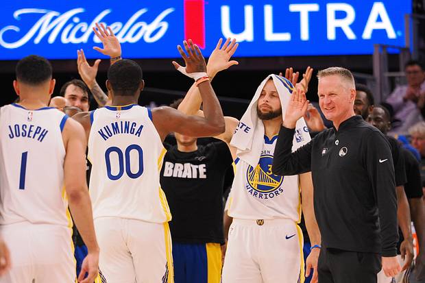 The pressure is on — Steph Curry and key Warriors veterans are urging ...