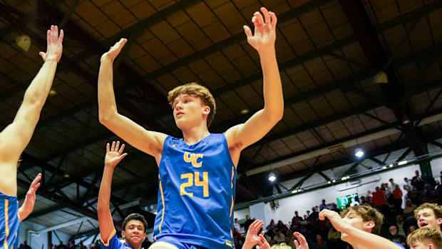 Huskies Freshman Braylon Mullins Proves He Is More Than a Shooter in ...