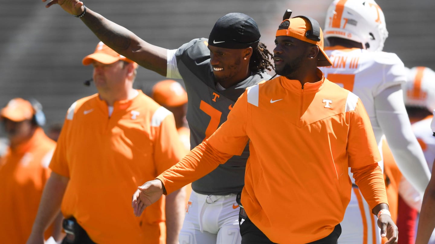 Caleb Cunningham Finalizes Official Visits, Includes Tennessee Football