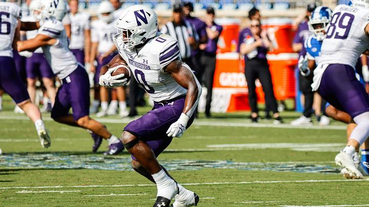 New York Giants Bring in Intriguing Northwestern Defensive Back
