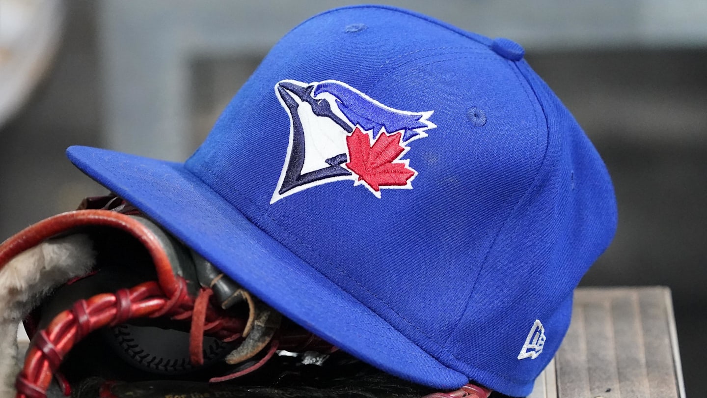 Blue Jays Make Smart Move Reuniting With Former Left-Handed Relief Pitcher