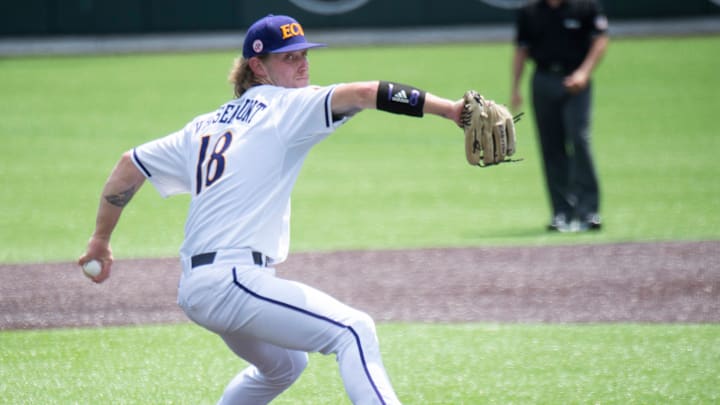 San Francisco Giants Pitching Prospect Named Rookie of the Year Candidate