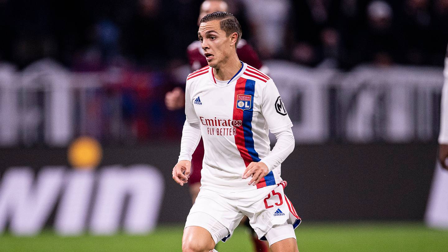 Maxence Caqueret critique sur le début de saison de l'OL