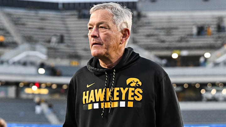 Iowa Hawkeyes Coach Drops Weird Comment on New QBs