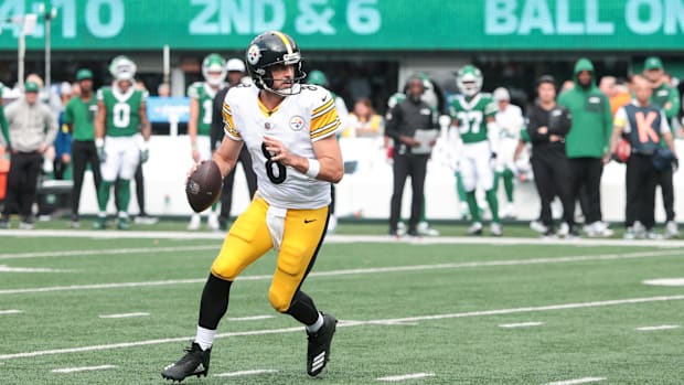 Did Aaron Rodgers Just Call Out Jets WR Garrett Wilson?