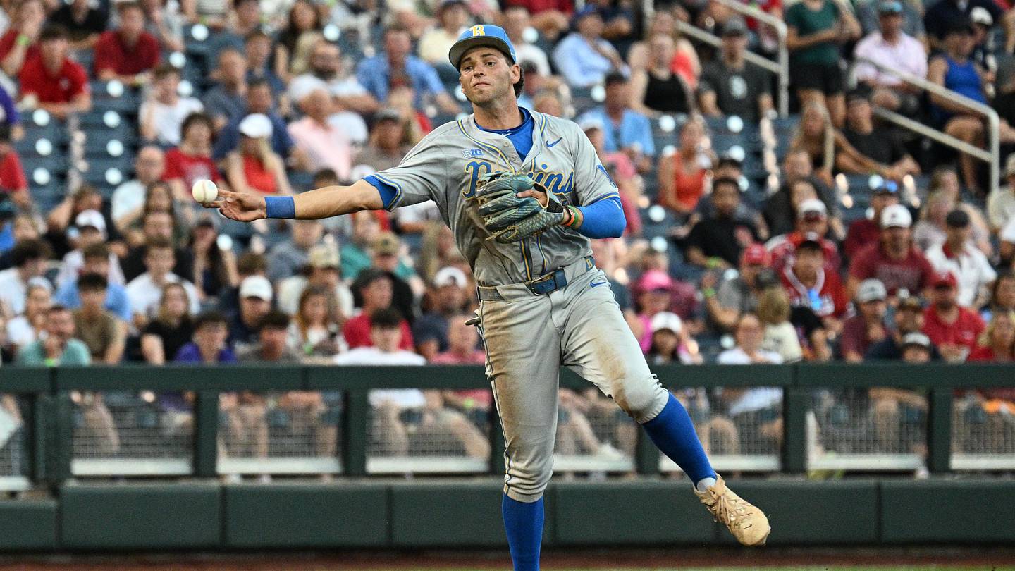 Cholowsky Reveals Why Bruins Were All Smiles in CWS Loss