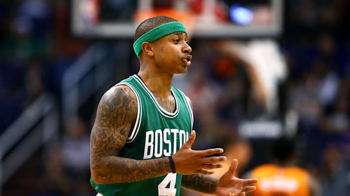 Ex-Boston Celtics Star Isaiah Thomas Sends Out Viral Post During Mavs Game