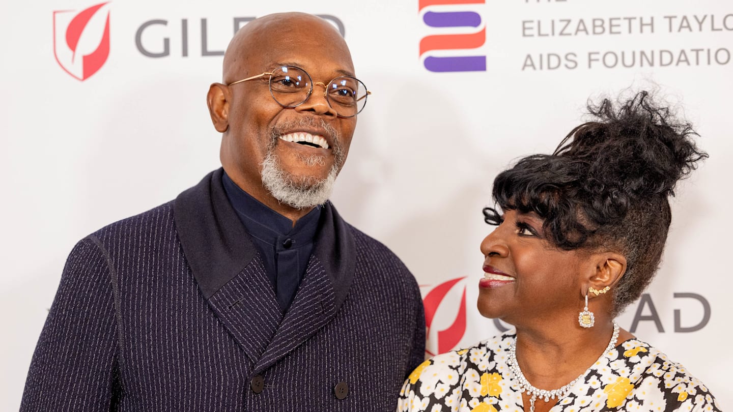 Samuel Jackson: "At what point do we start Rams coaching conversation?"