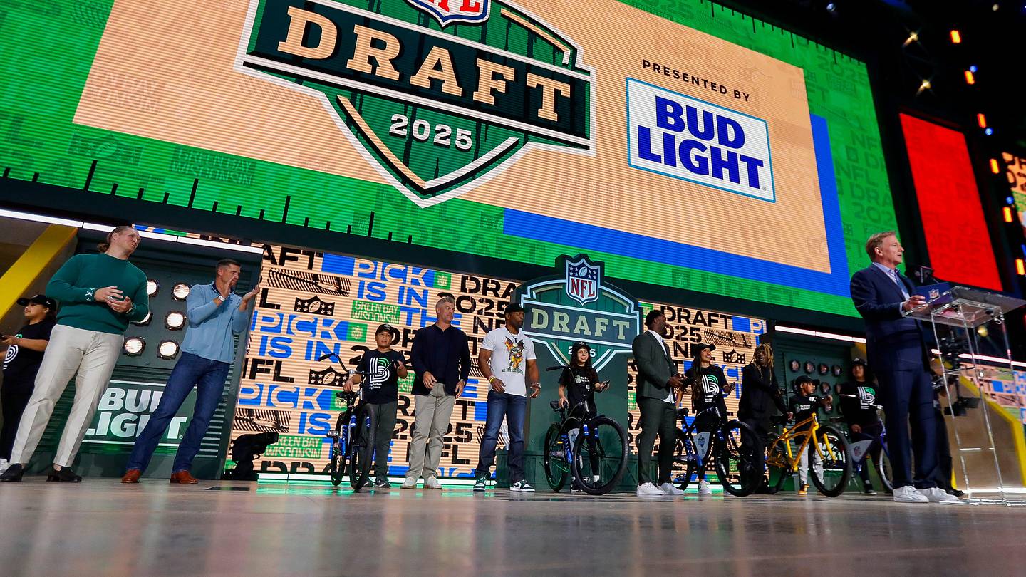 Pitt Panthers Star Featured in 2026 NFL Draft Preview