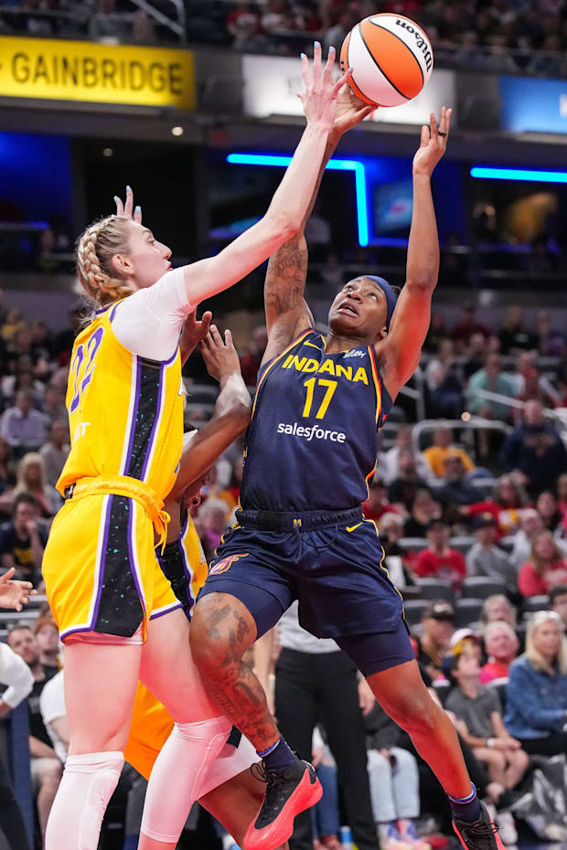 Cameron Brink’s fiancé Ben Felter is shockingly taller than the 6-foot ...