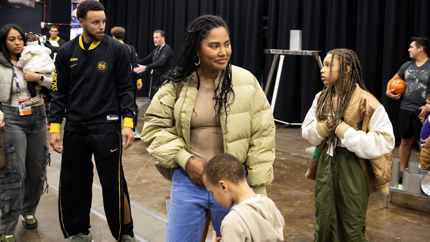 Stephen Curry’s wife Ayesha moved to tears by adorable note from son Canon