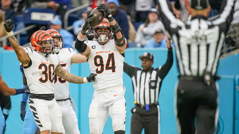 Sam Hubbard Speculates About Knee Injury Following Bengals' Win Over Titans