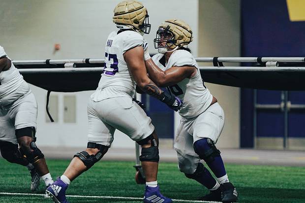 Husky Roster Review: Faasolo Has Chance to Be Starting Tackle