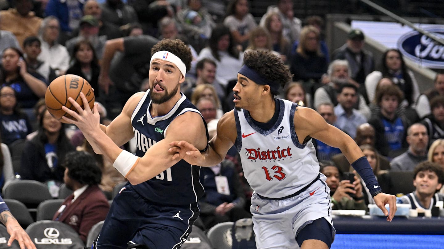 Klay Thompson ties team three-point record in first quarter of Mavericks-Wizards