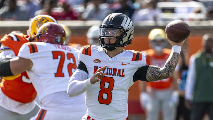 Oregon Ducks Quarterback Dillon Gabriel Earns Massive Recognition ...